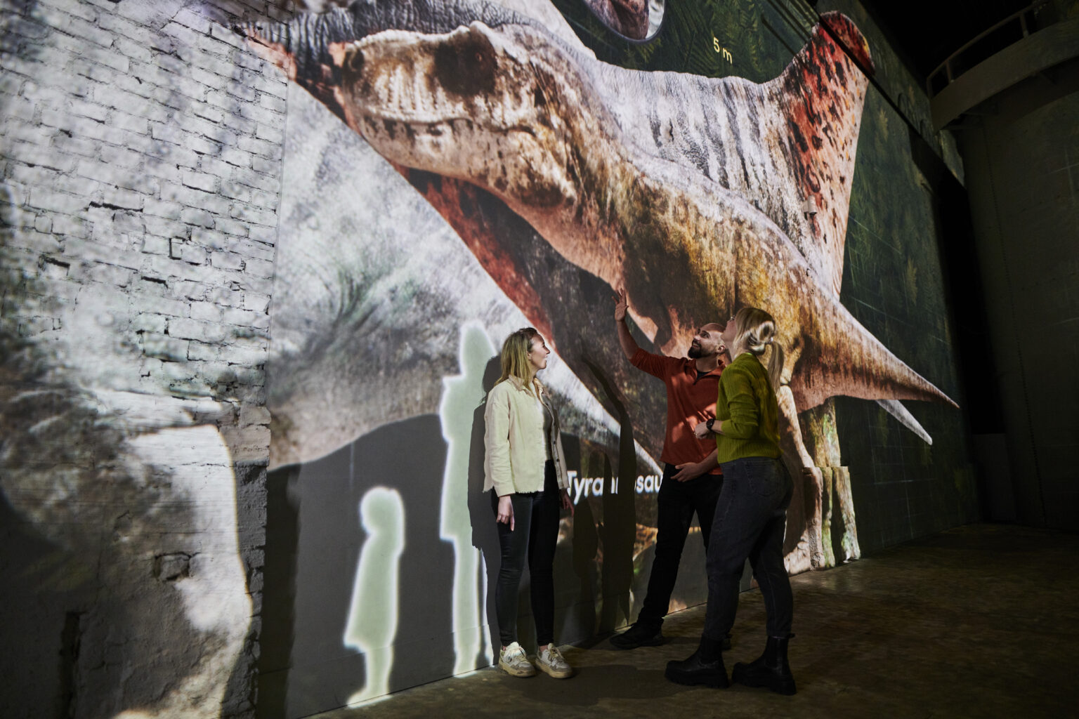 Dinosaurier-Show startet im Phoenix des Lumières | Moersianer on Tour